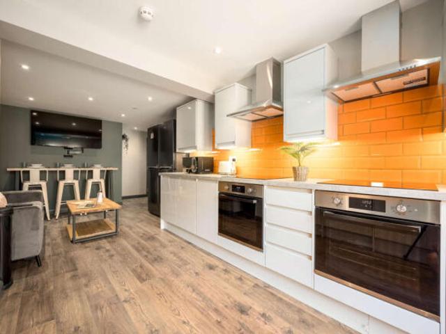 Semi detached house for rent in Williamson Way, OX4
