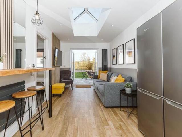 Semi detached house for rent in 15 Eighth Avenue, Bristol, BS7