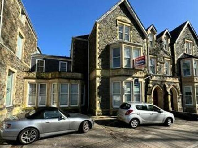 Semi detached House For Sale In Cardiff