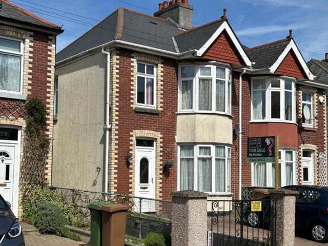 Semi detached House For Sale In Plymouth