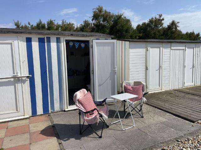 Semi detached house for sale