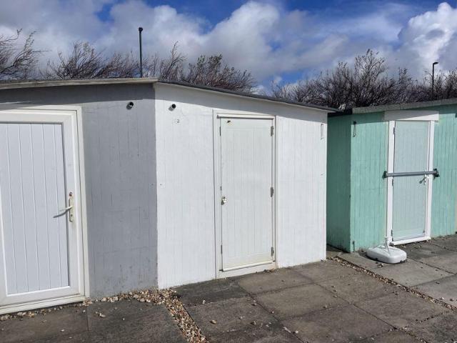 Semi detached house for sale