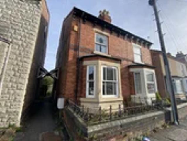 semi detached house in Dagmar Grove, Beeston, NG9 2BH