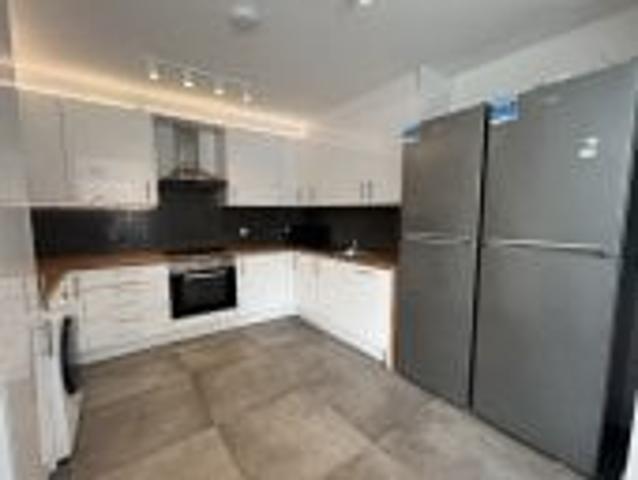semi detached house in Princess Avenue, Beeston, NG9 2DH