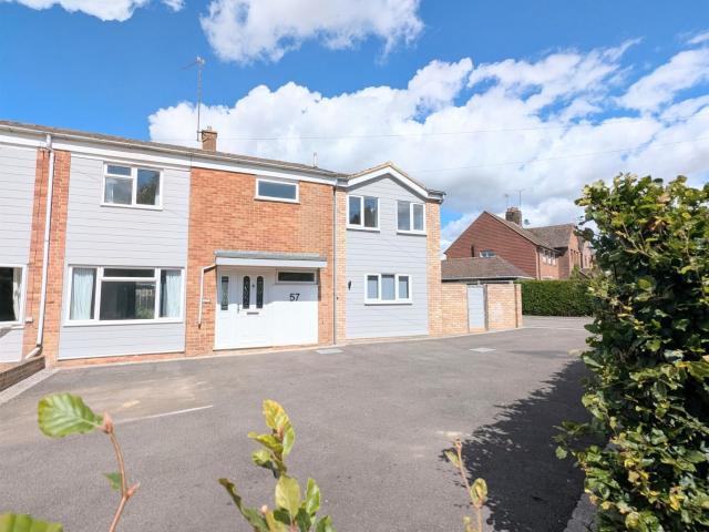 Semi Detached House to let in Townfield, Kirdford, RH14 RH14 0NA | Courtney Green