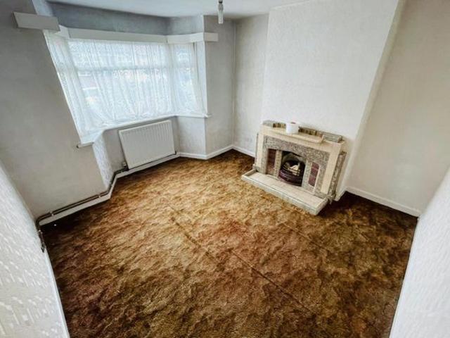 Semi detached house to rent in 49 Buffery Road, Dudley DY2