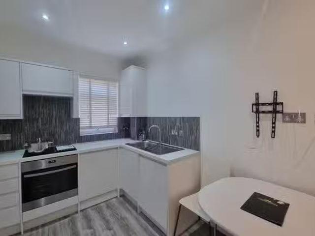 Semi detached house to rent in High Road, Wood Green N22