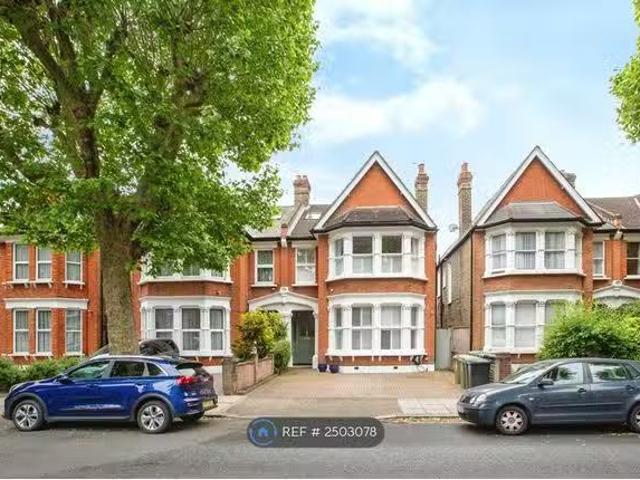 Semi detached house to rent in Inchmery Road, London SE6