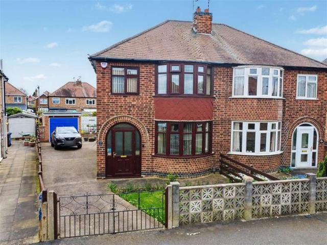 3 Bedroom Semi Detached House