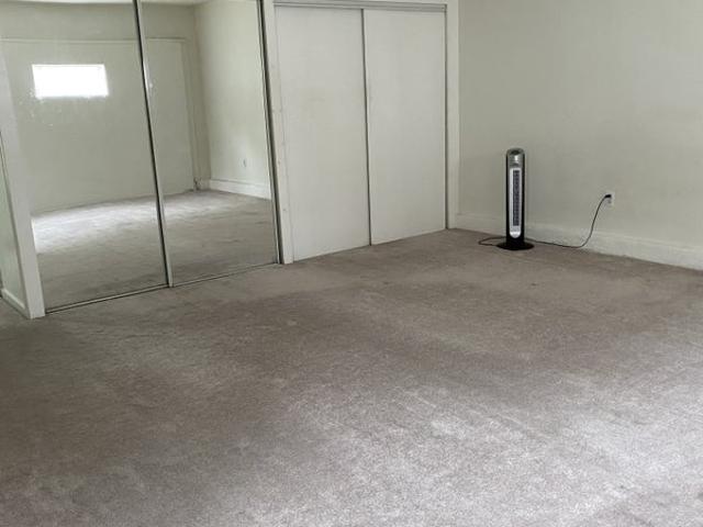 Semi Private room available in a Guesthouse