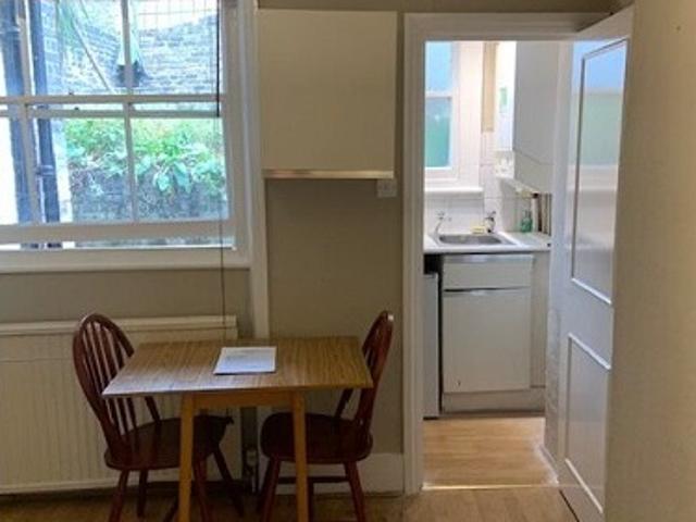 Semi Studio To Rent