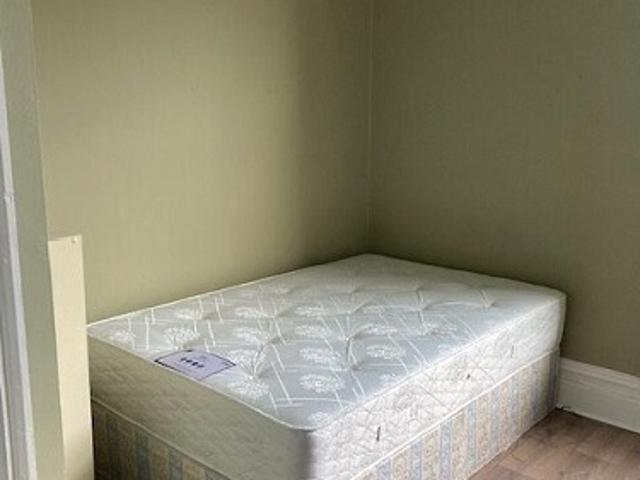 Semi Studio To Rent