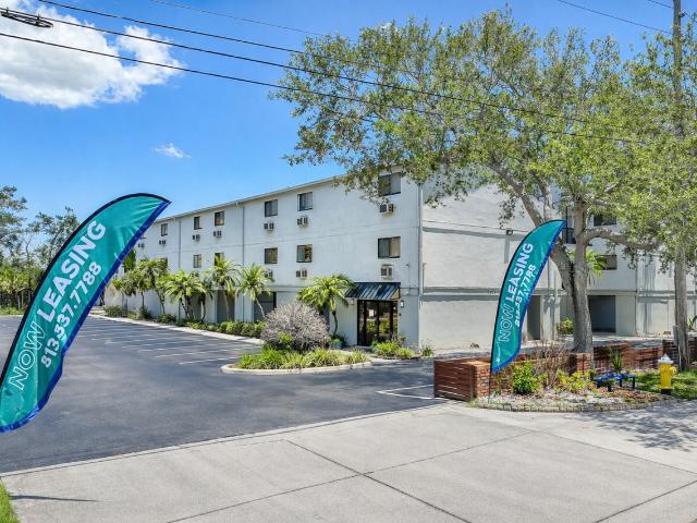 Seminole Vista Park Portfolio 1 Bedroom Apartment for Rent at 7525 83rd St, Seminole, FL 33777