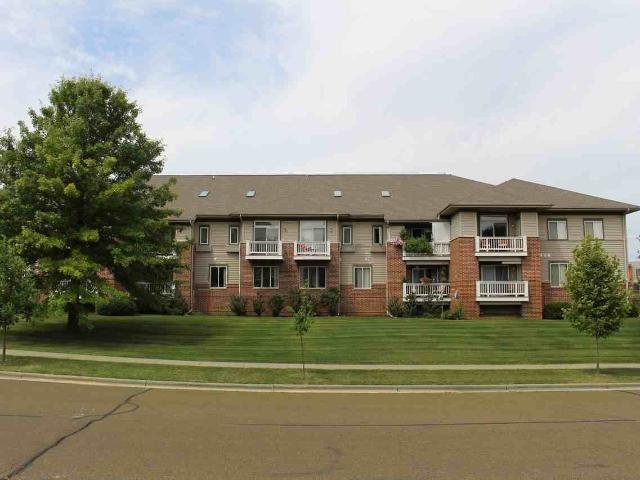 Seminole Woods Apartments 3 Bedroom Apartment for Rent at 2892 Mickelson Pkwy, Fitchburg, WI 53711