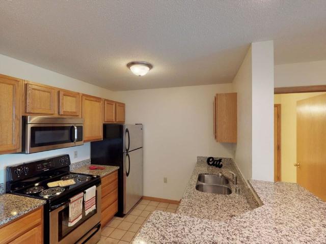 Seminole Woods Apartments 3 Bedroom Apartment for Rent at 2892 Mickelson Pkwy, Fitchburg, WI 53711