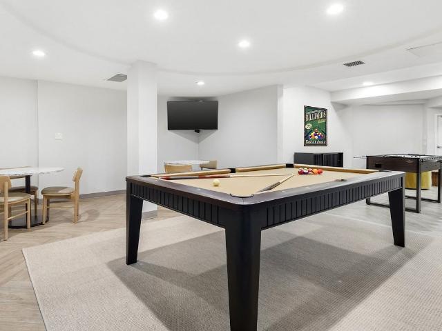 Seminary Towers 2 Bedroom Apartment for Rent at 4701 Kenmore Ave, Alexandria, VA 22304