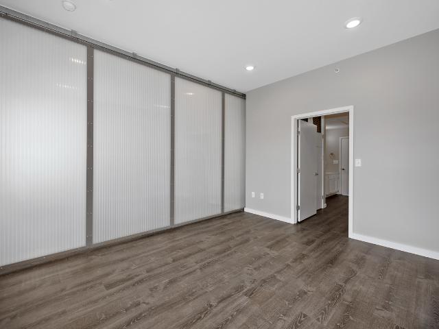 Seminary Square Lofts 2 Bedroom Apartment for Rent at 832 Banklick St, Covington, KY 41011