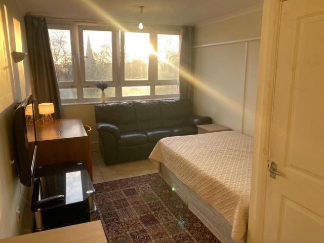 Semley Place SW1W, 2 bed shared accommodation to rent, £1,100 pcm | PrimeLocation