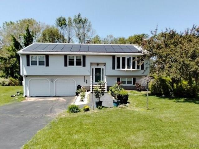 Sentinel Hill Rd, North Haven, Home For Sale