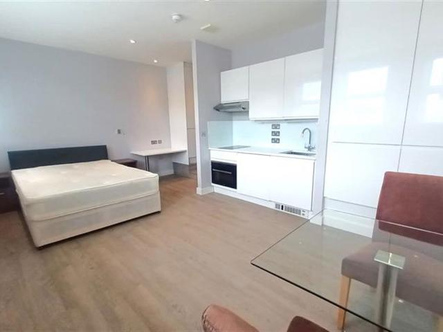 Sentinel Square, Hendon NW4, Studio to rent, £1,195 pcm | PrimeLocation