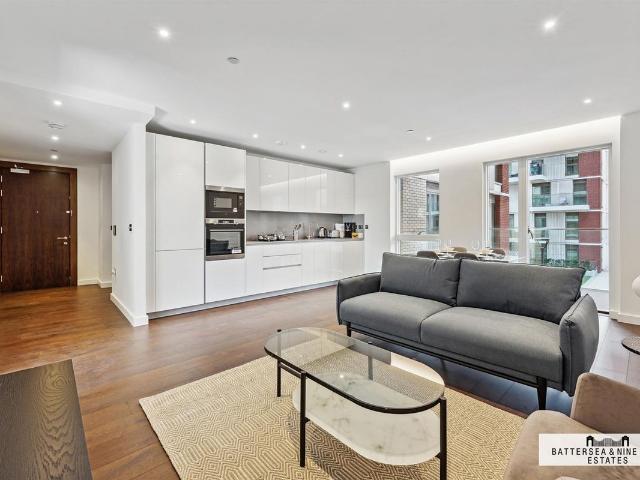 Senate Building, Lexington Gardens SW11, 2 bed flat to rent, £3,683 pcm | PrimeLocation