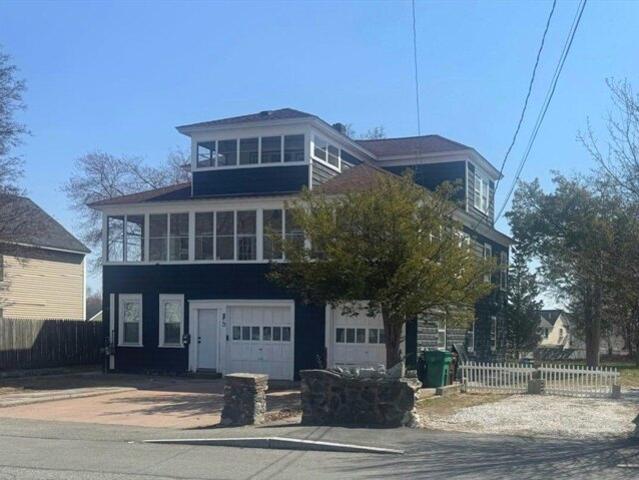 Seneca St, Lowell, Home For Sale
