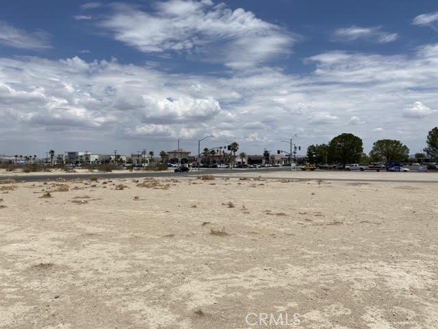 Seneca, Victorville, CA 92395