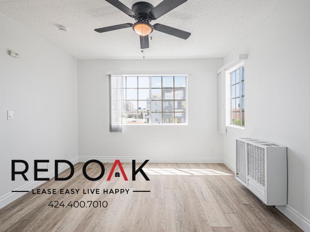 ~ FREE Month + Low Deposit ~SENIOR HOUSING 62+~ Beautiful One Bedroom with Balcony Overlooking the City, and On Site Laundry ~ In Sunny Long Beach! *Move In Special