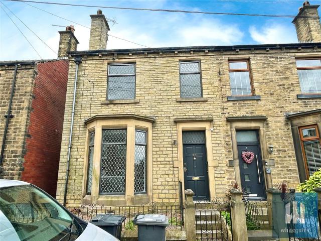 Senior Street, Moldgreen, Huddersfield HD5, 3 bed semi detached house to rent, £925 pcm | PrimeLocation