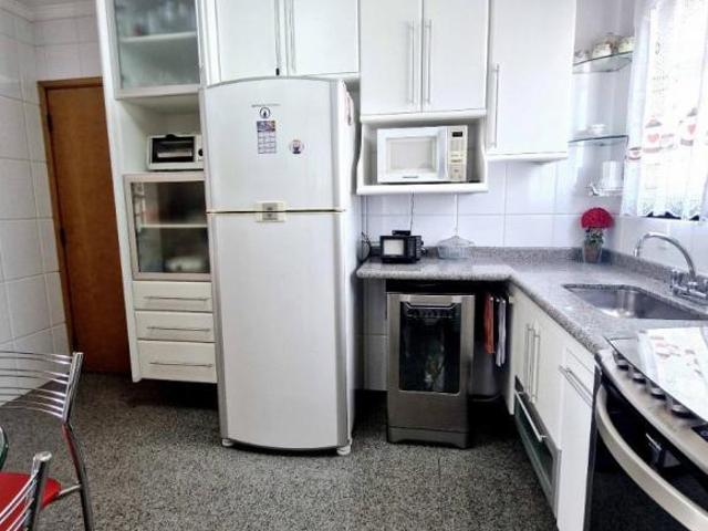 Confortável apartamento para venda em Vila Regente Feijó com 3 quartos, sendo 1 suíte, 120m² remax