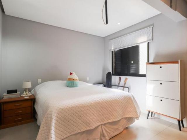 Sensacional apartamento para venda e locação em Chácara Inglesa com 1 quarto, sendo 1 suíte, 59m²
