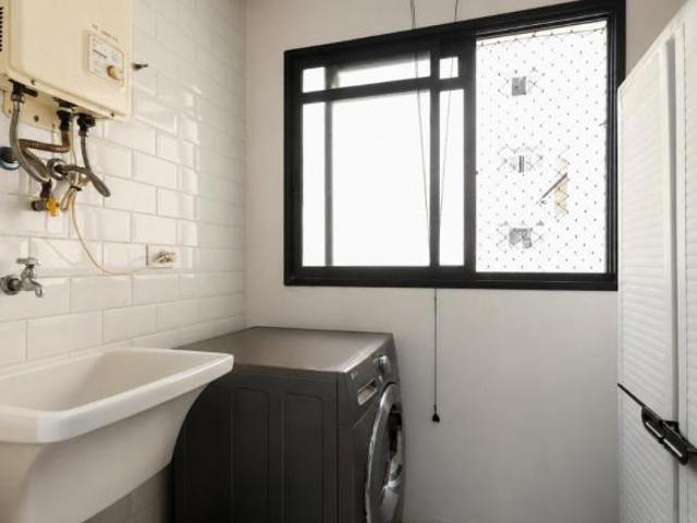 Deslumbrante apartamento para venda e locação em Chácara Inglesa com 1 quarto, sendo 1 suíte, 59m²