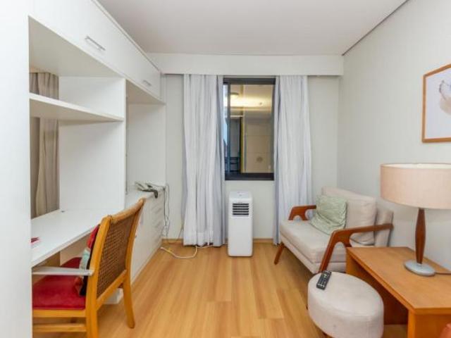Atraente apartamento para venda em Moema com 1 quarto, 31m²