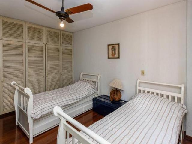 Agradável apartamento para venda em Moema com 3 quartos, sendo 1 suíte, 210m² mayer boacnin#3DHJP