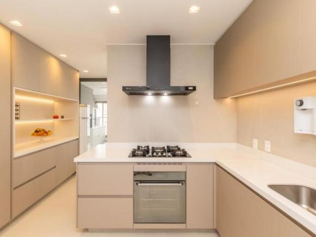 Confortável apartamento para venda em Campo Belo com 3 quartos, sendo 3 suítes, 211m² fabioliveira