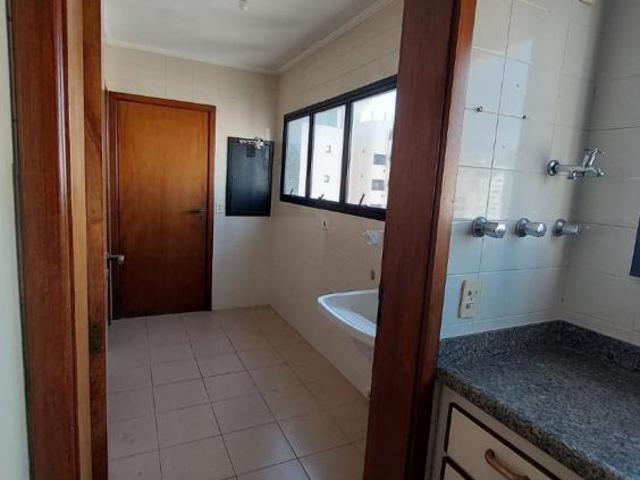 Excelente apartamento para venda em Chácara Inglesa com 3 quartos, sendo 1 suíte, 116m² remaxincor