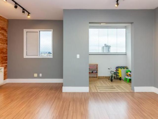 Aconchegante apartamento para venda em Freguesia do Ó com 2 quartos, sendo 1 suíte, 74m² leilaricc