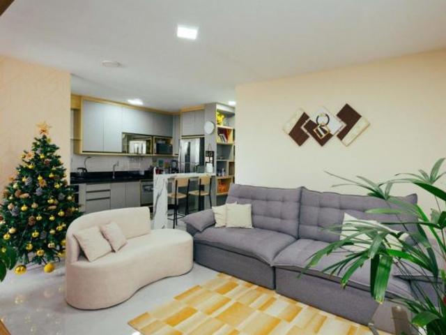Confortável apartamento para venda em Horto Florestal com 3 quartos, sendo 1 suíte, 101m²