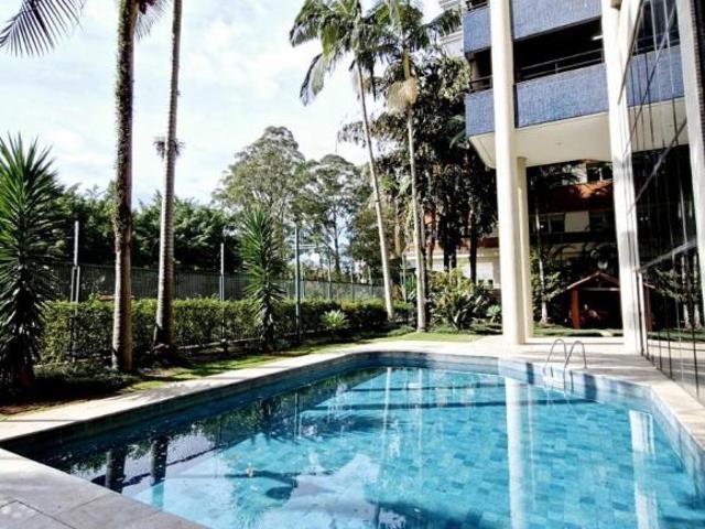 Aconchegante apartamento para venda em Jardim Vitória Régia com 4 quartos, sendo 4 suítes, 380m² r
