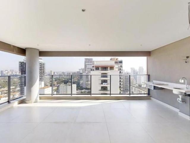 Funcional apartamento para venda em Pinheiros com 4 quartos, sendo 2 suítes, 174m²