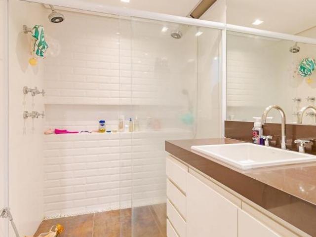 Confortável apartamento para venda em Santa Cecília com 3 quartos, sendo 2 suítes, 111m² simonemac