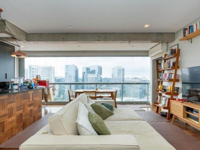 Sensacional apartamento para venda em Santo Amaro com 1 quarto, sendo 1 suíte, 75m²