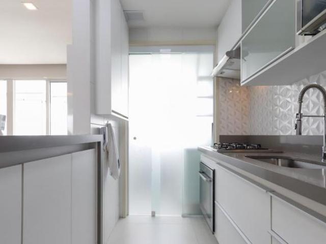 Confortável apartamento para venda em Vila Anastácio com 2 quartos, sendo 1 suíte, 69m² brunopaes#