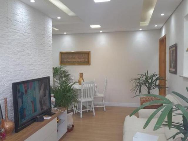 Atraente apartamento para venda em Vila Moinho Velho com 3 quartos, sendo 1 suíte, 75m²