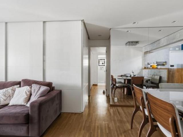 Confortável apartamento para venda em Vila Mariana com 2 quartos, sendo 1 suíte, 95m² leandro lima