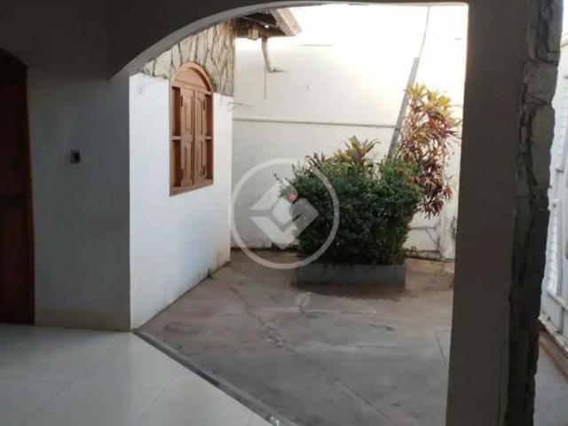 Sensacional casa no Tijucal, com valor incrível, aproveite!