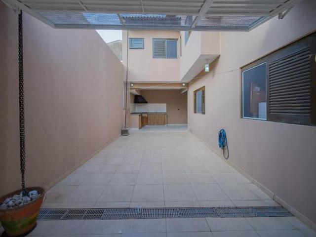 Sensacional casa para venda em Centro com 4 quartos, sendo 1 suíte, 188m² remaxterra#JQ6I2