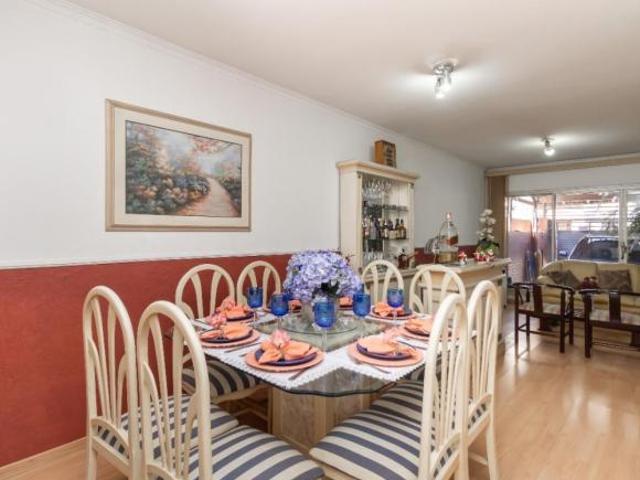 Espetacular casa para venda em Cupecê com 3 quartos, sendo 1 suíte, 200m²
