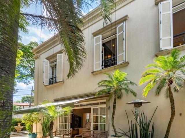 Aconchegante casa para venda em Alto de Pinheiros com 5 quartos, sendo 5 suítes, 584m² remaxmonarc