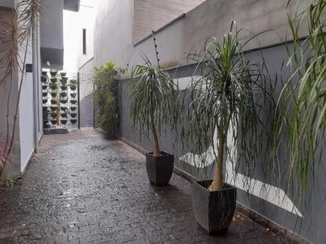 Excelente casa para venda em Indianópolis com 3 quartos, sendo 1 suíte, 477m² giseleboassaly#ZEZNV